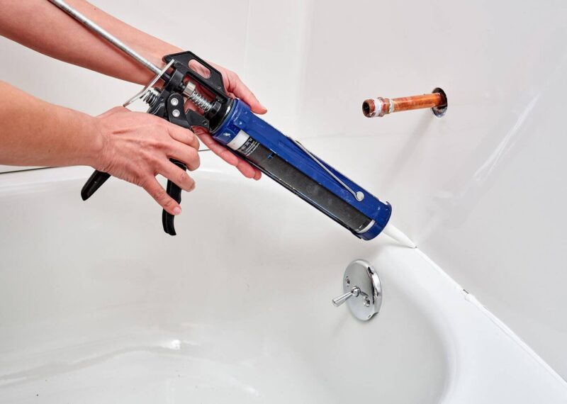 A Guide to Sealing Your Bath | Tradefix Direct